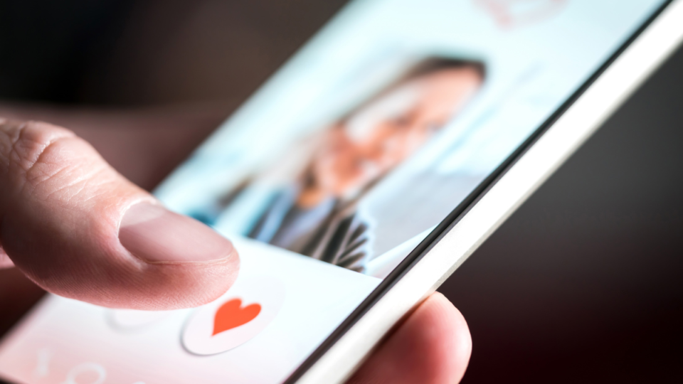 How to Find the Best Online Matchmaker - Powerful Sight
