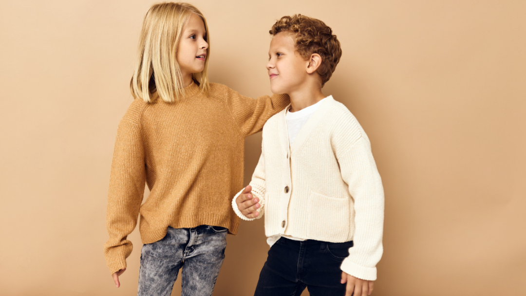 20 Different Types Of Hugs And What They Mean - Powerful Sight