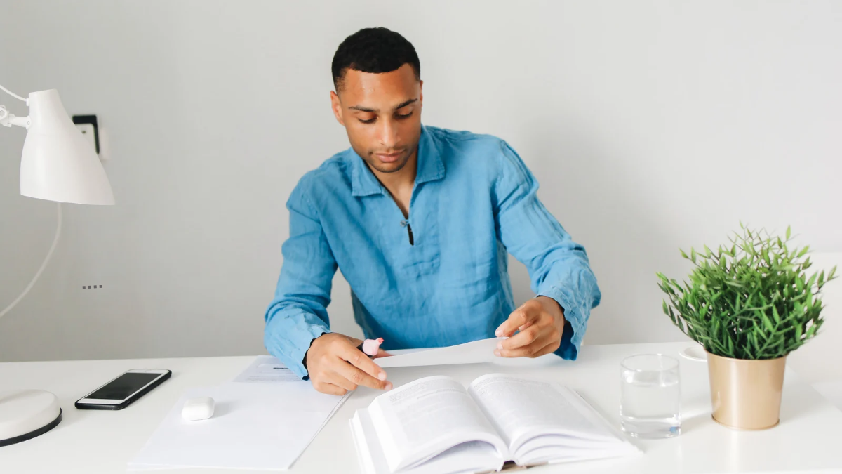 8 Tips To Create A Productive Study Environment at Home