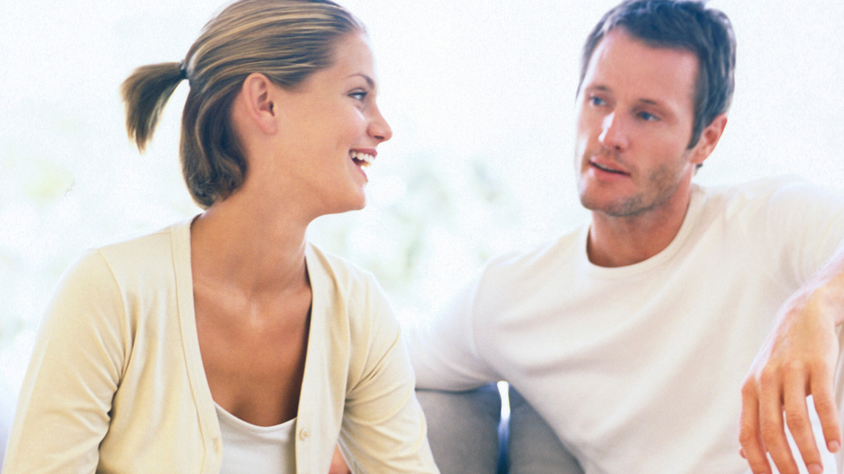 20 Questions to Ask Your Boyfriend When You’re Overthinking