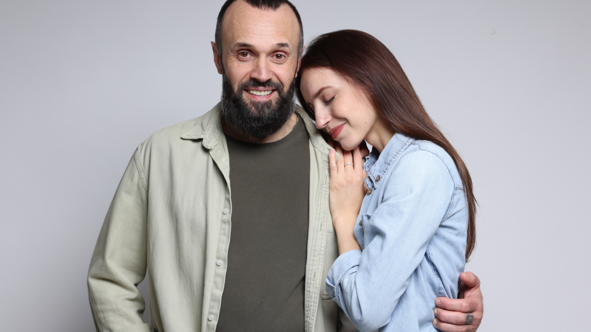 15 Clear Signs You Have Daddy Issues As A Woman - Powerful Sight