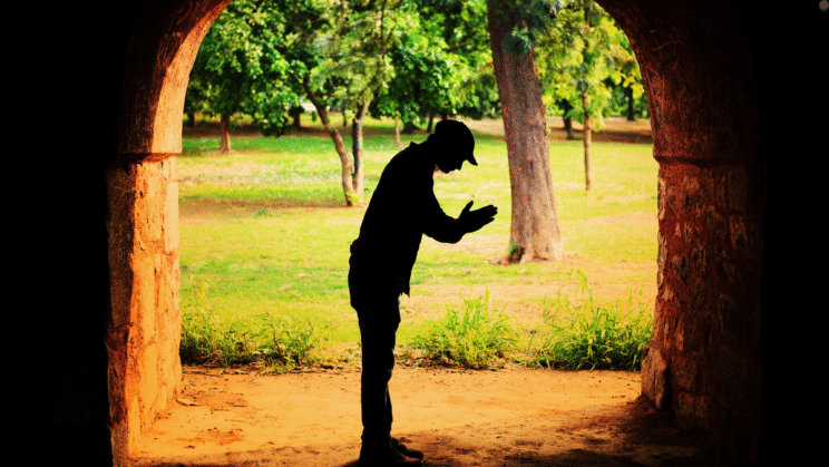 20 Clear Signs Of Humility - Powerful Sight